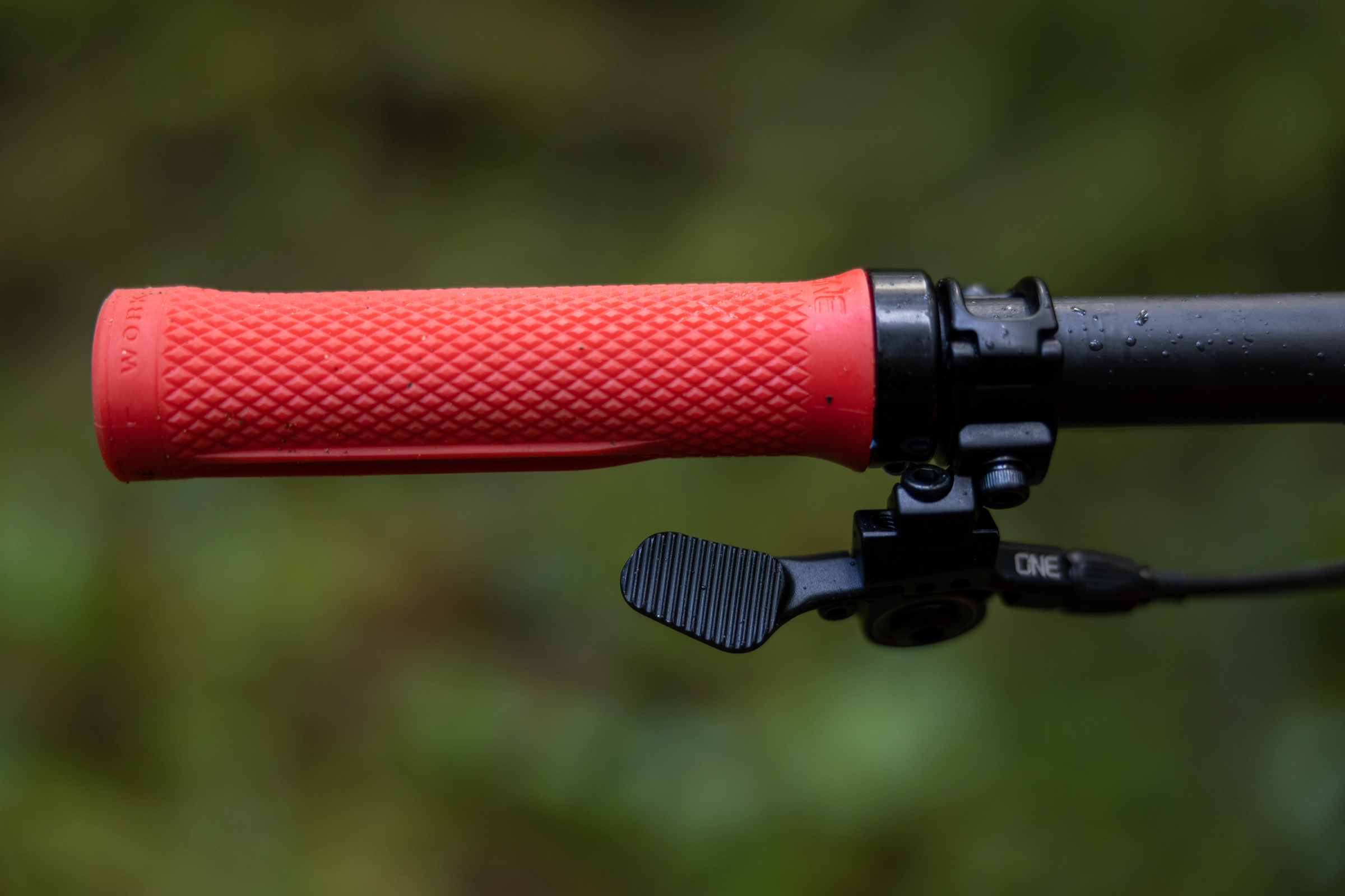 OneUp-Components-Dropper-Remote-Lock-On-Grip-Red