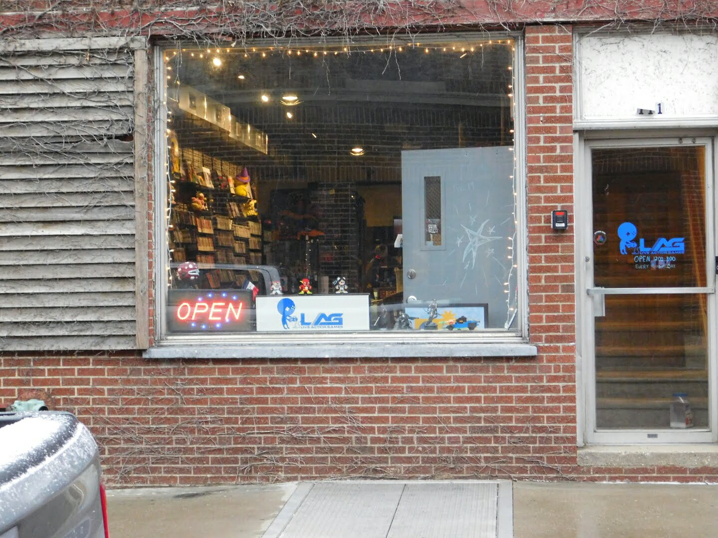 The Best Little Game Store in Champaign, Illinois - Tilting at Pixels