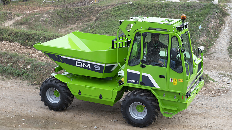 DM, High-performance off-road dumper