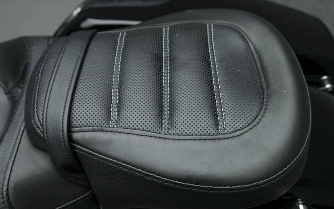 Used Harley-Davidson CVO Road Glide motorcycles for sale - MotoHunt