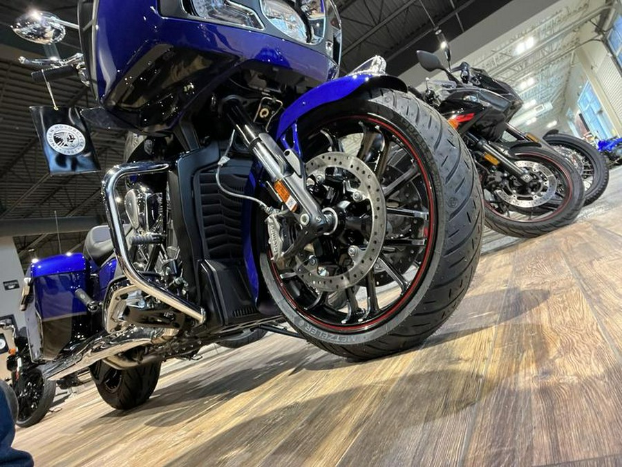 2022 Indian Motorcycle® Challenger® Limited Spirit Blue Metallic/Black ...