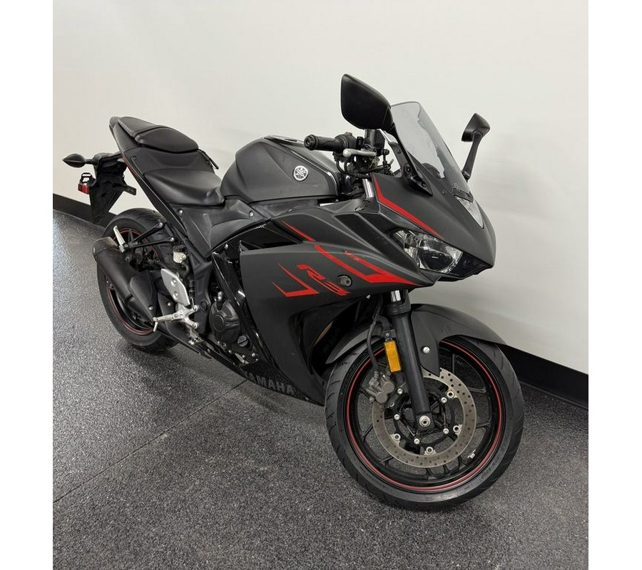 2017 Yamaha YZF-R3 for sale in Medina, OH