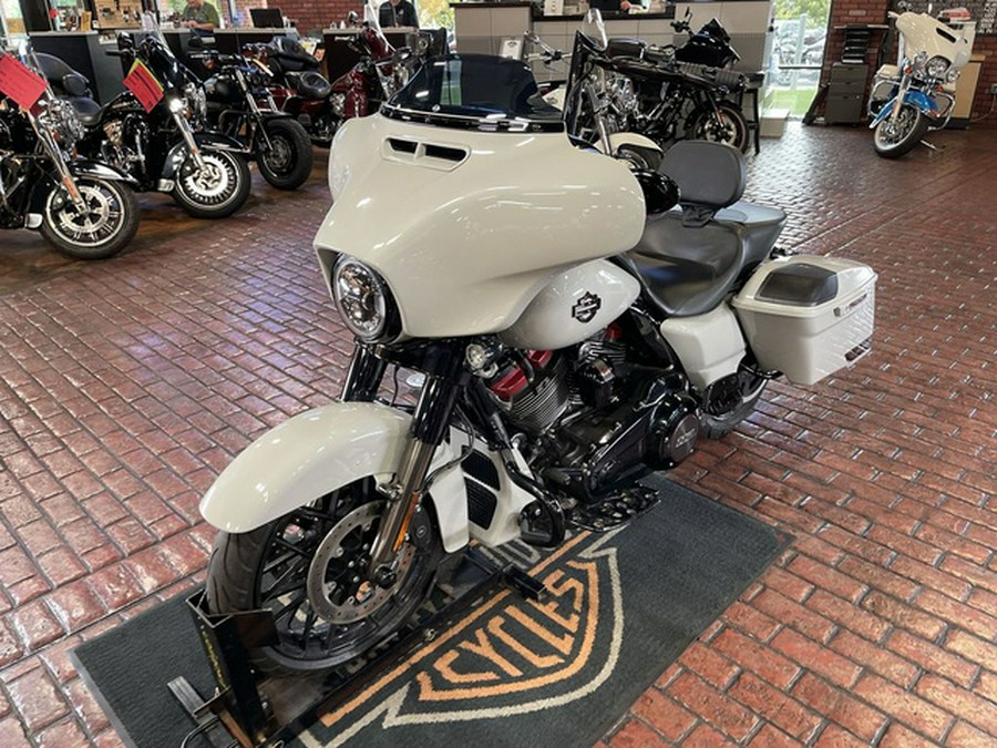 2020 Harley-Davidson FLHXSE - CVO Street Glide for sale in Milwaukee, WI