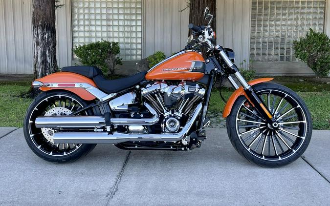 Harley-Davidson Breakout 117 motorcycles for sale - MotoHunt
