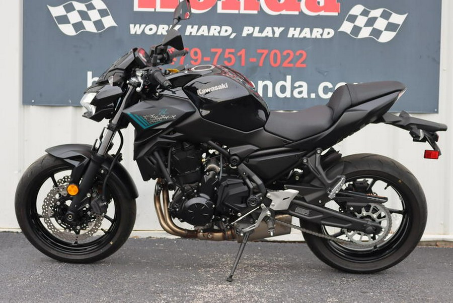 2021 Kawasaki Z650 Metallic Spark Black/Metallic Flat Spark Black for ...