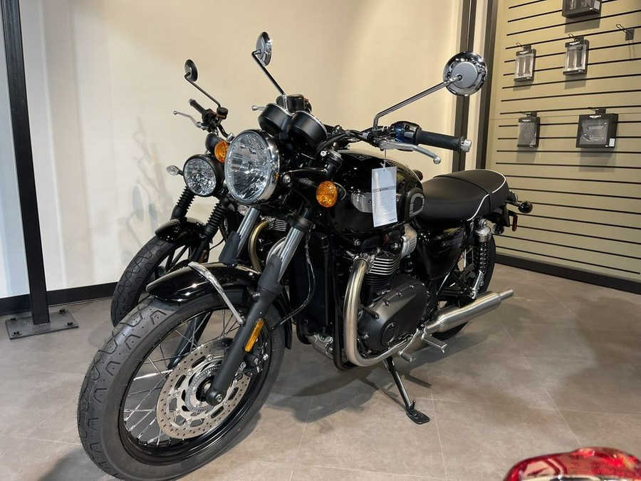 2022 Triumph Bonneville T100 Jet Black for sale in Miami, FL