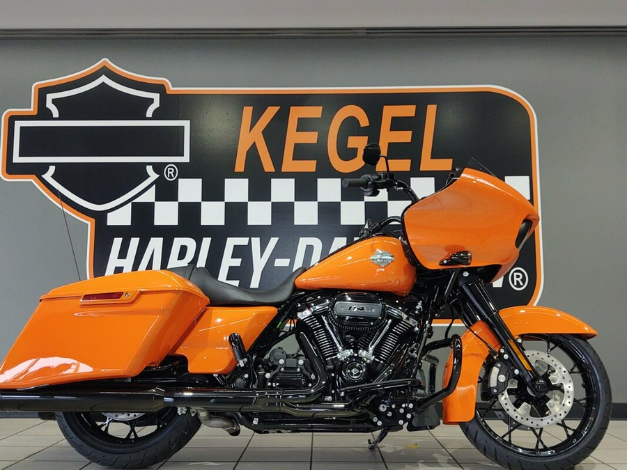 2023 Harley-Davidson® Road Glide® Special Baja Orange w/ Black Finish ...