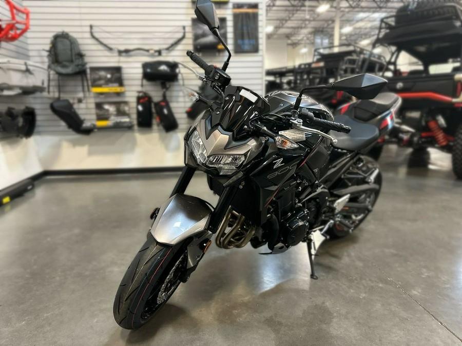 2023 Kawasaki Z900 ABS Metallic Black/Graphite Gray/Flat Black for sale ...