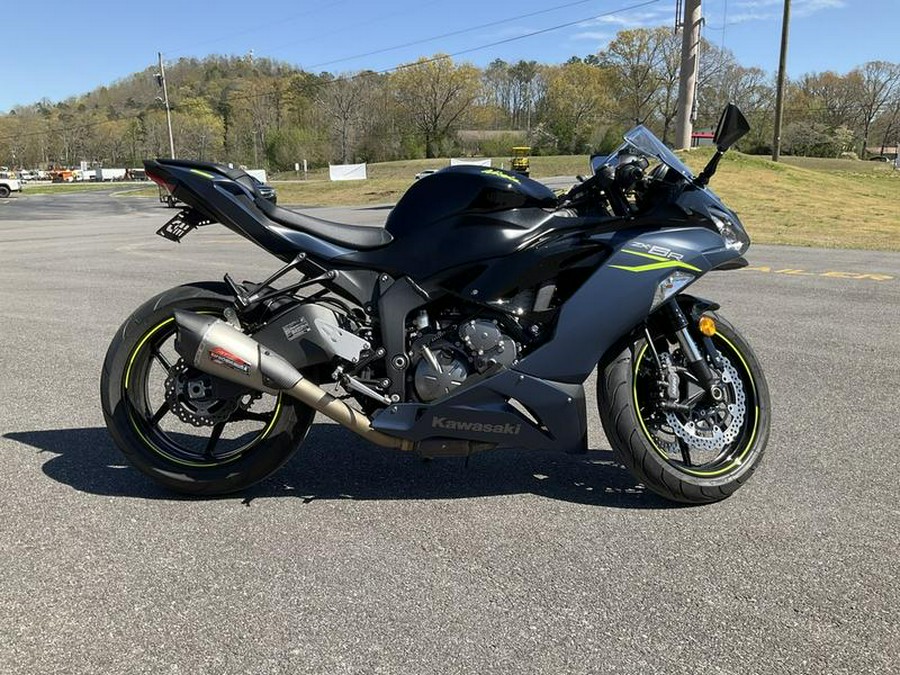 2022 Kawasaki Ninja® ZX™-6R Metallic Matte Twilight Blue/Metallic ...