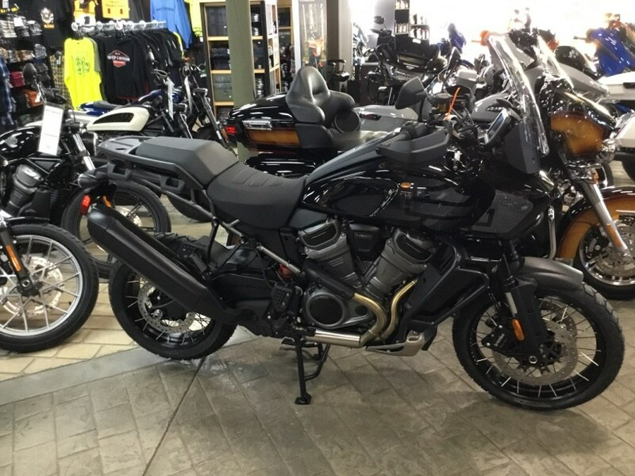 2024 Harley-Davidson® Pan America™ 1250 Vivid Black- Add for Adaptive ...