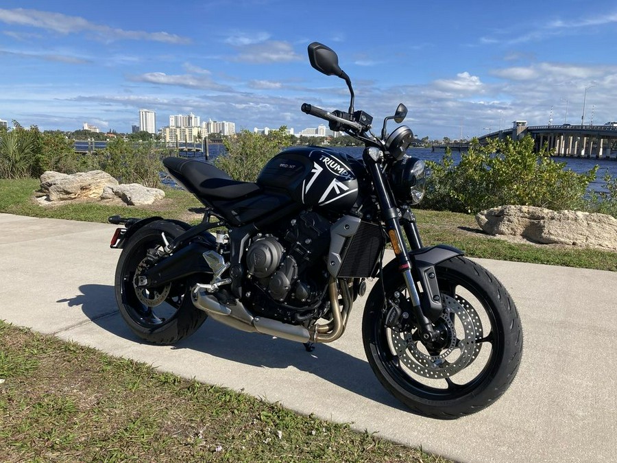 2024 Triumph Trident 660 Matte Jet Black/Matte Silver Ice for sale in ...
