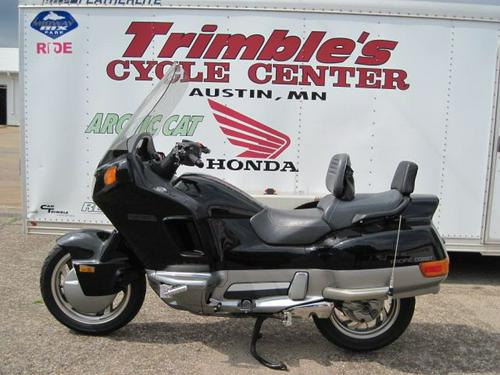 Honda Pacific Coast PC800 Motorcycles for Sale - MotoHunt