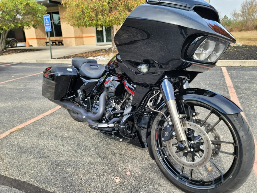 2020 Harley-Davidson CVO Road Glide Black for sale in Dayton, OH