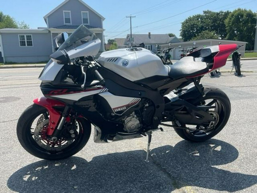 2016 Yamaha YZF-R1 for sale in Tiverton, RI