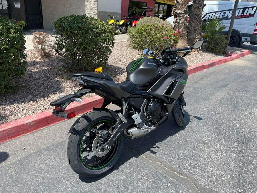 2024 Kawasaki Ninja® 650 Metallic Matte Graphenesteel Gray/Ebony for ...