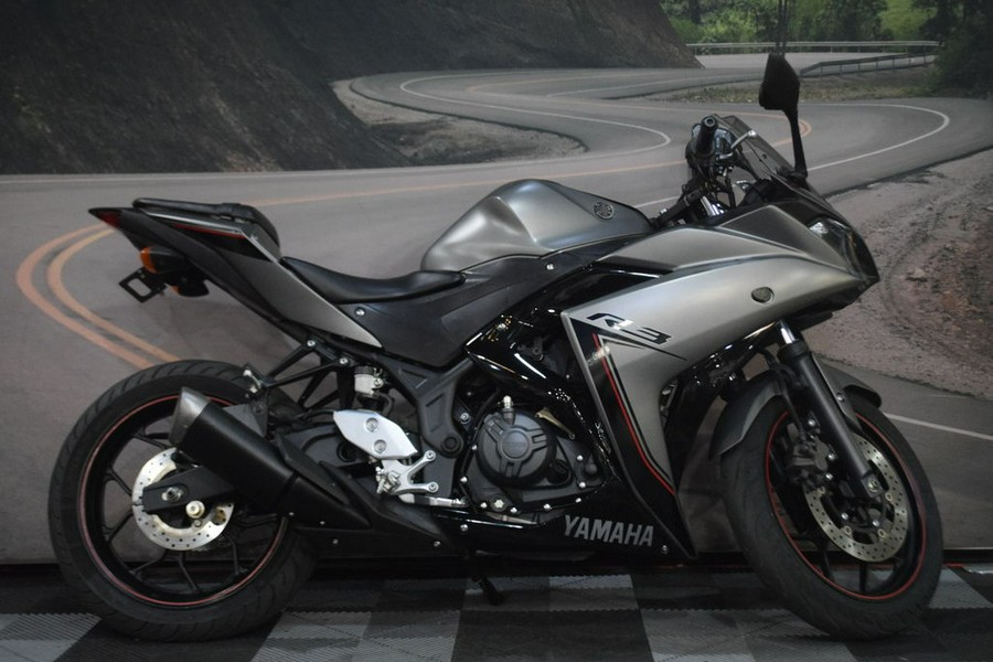 2016 Yamaha YZF-R3 for sale in Chatsworth, CA