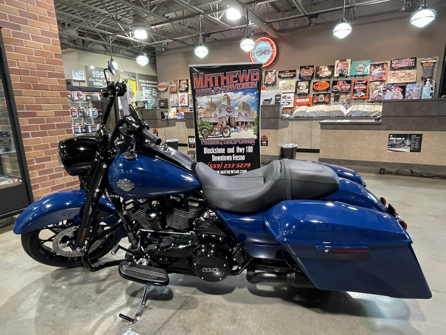 2023 Harley-Davidson Road King Special Bright Billiard Blue for sale in ...