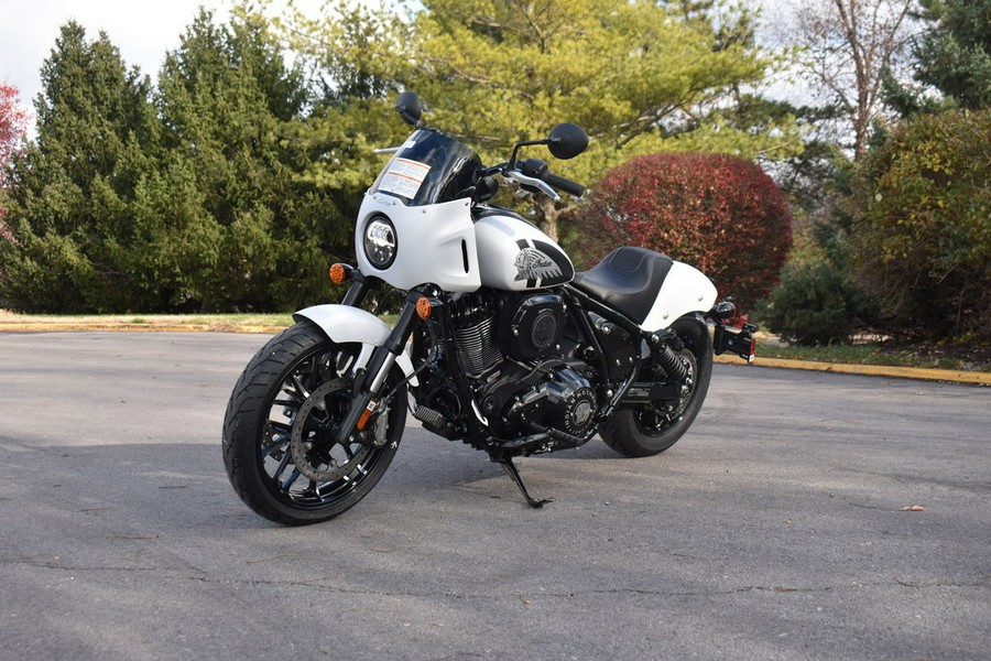 2024 Indian Motorcycle® Sport Chief Ghost White Metallic Smoke for sale ...