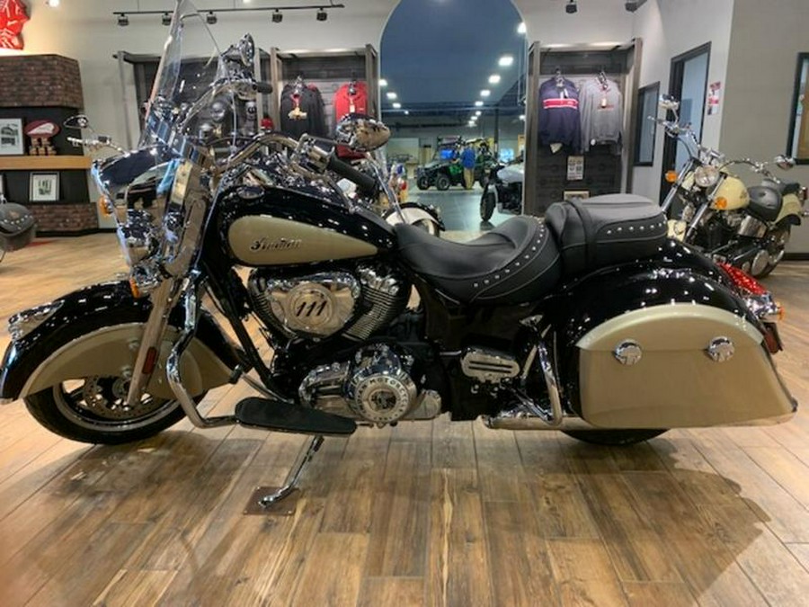 2022 Indian Motorcycle® Springfield® Black Metallic/Dirt Track Tan for ...