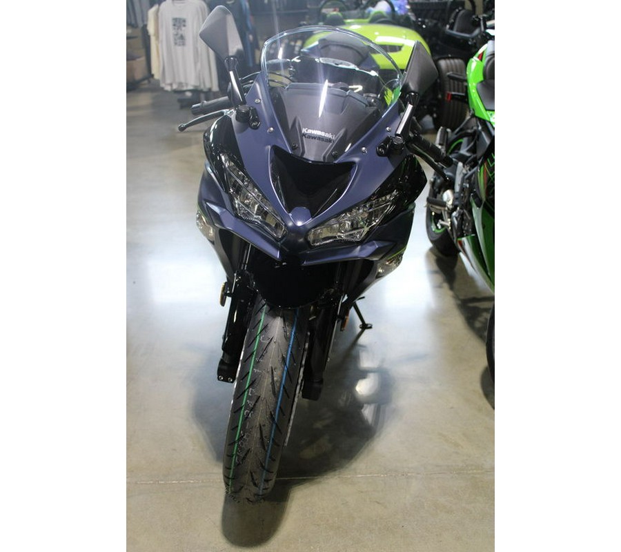 2023 Kawasaki Ninja® ZX™-6R Metallic Matte Twilight Blue/Metallic ...
