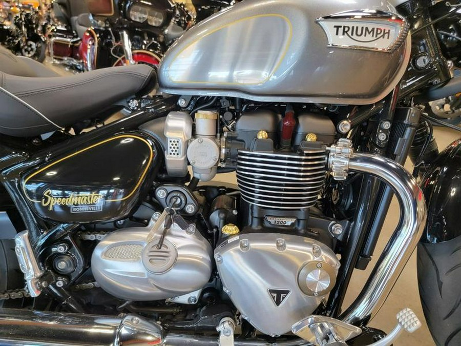 2022 Triumph Bonneville Speedmaster Gold Line Silver Ice/Sapphire Black ...