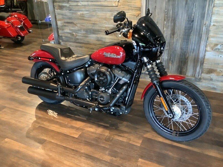 Harley-Davidson® Street Bob® 2020 FXBB U404-20 Billiard Red/Vivid Black ...