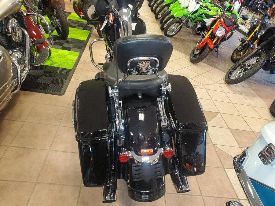 2020 Harley-Davidson® Street Glide Base for sale in Fayetteville, PA