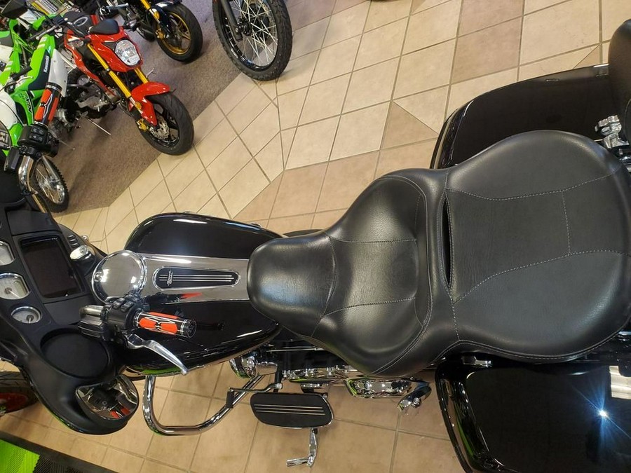 2020 Harley-Davidson® Street Glide Base for sale in Fayetteville, PA