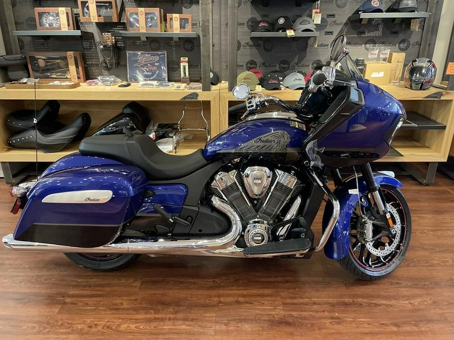 2023 Indian Motorcycle® Challenger® Limited Spirit Blue Metallic ...