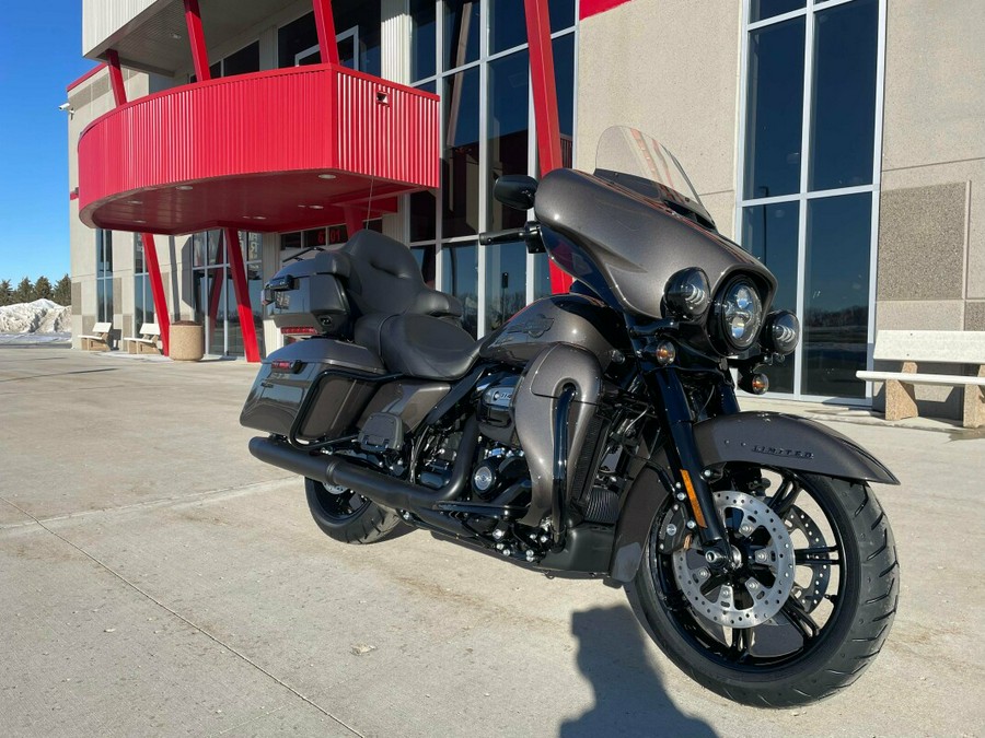 FLHTK 2023 Ultra Limited for sale in Minot, ND