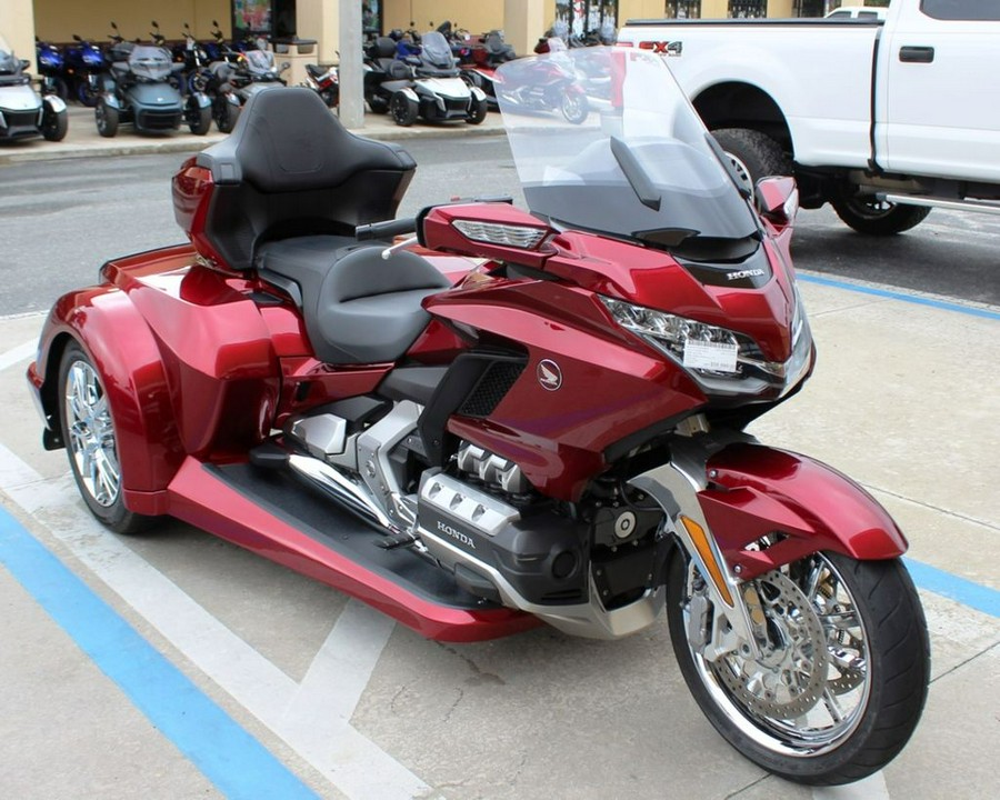 2018 Honda® Gold Wing Tour Automatic DCT Candy Ardent Red for sale in ...