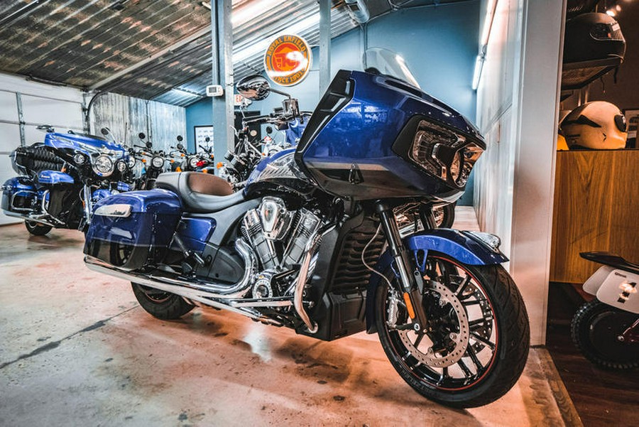 2023 Indian Motorcycle® Challenger® Limited Spirit Blue Metallic ...