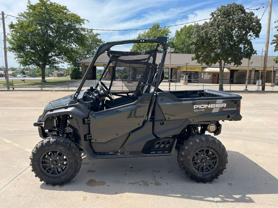 2025 Honda Pioneer 1000 Deluxe for sale in Shawnee, KS
