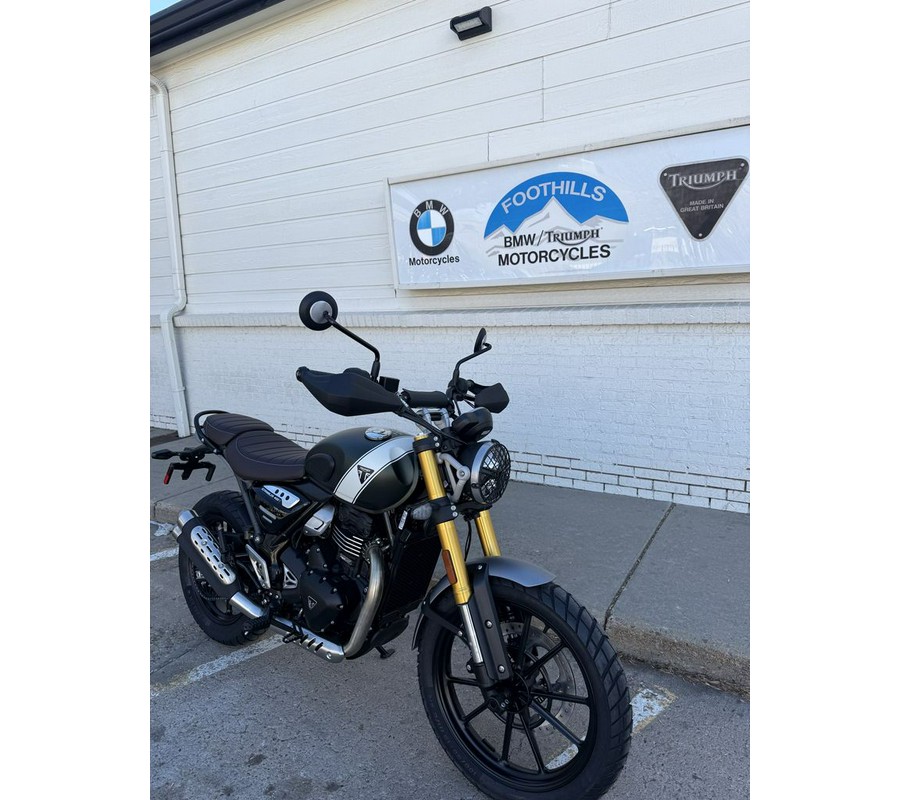 2025 Triumph Scrambler 400 X Matte Khaki Green / Fusion White for sale ...