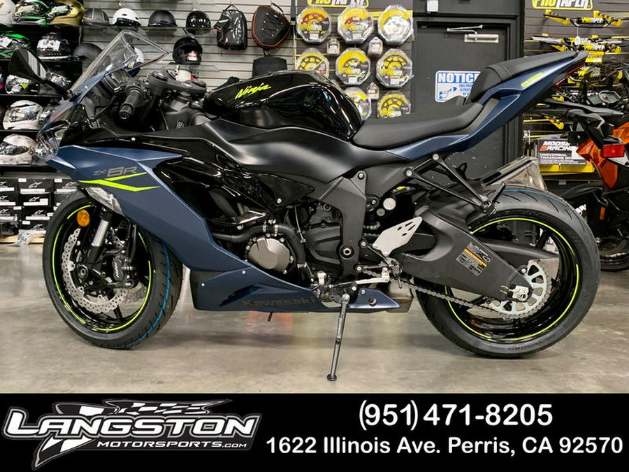 2023 Kawasaki Ninja® ZX™-6R Metallic Matte Twilight Blue/Metallic ...
