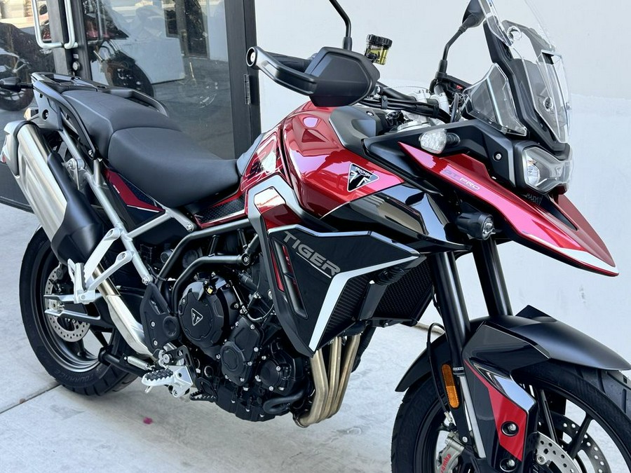 2025 Triumph Tiger 900 GT Pro Carnival Red / Sapphire Black for sale in ...