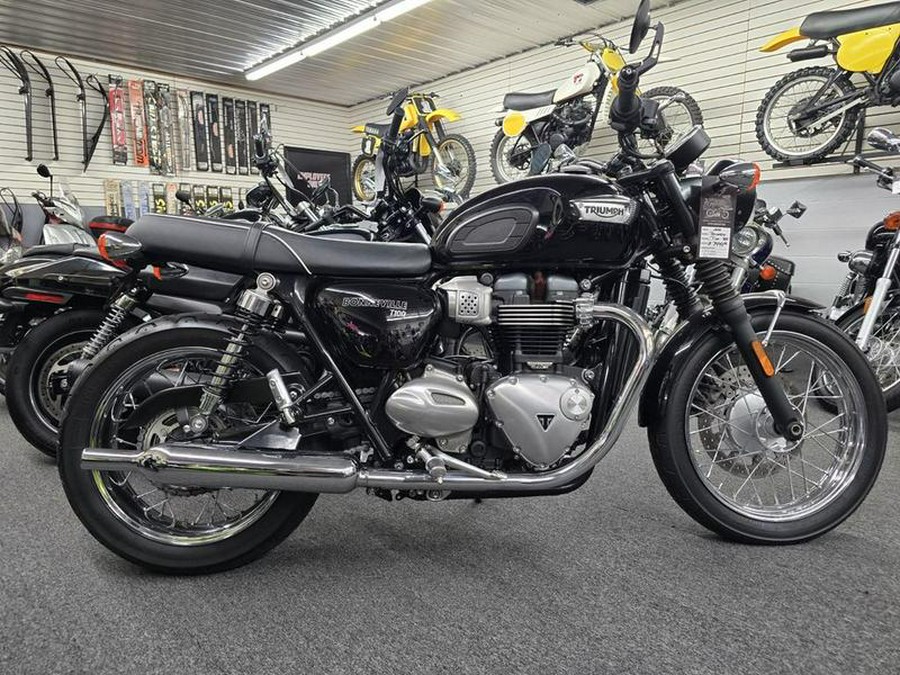 2018 Triumph Bonneville T100 Black Jet Black for sale in Reading, PA