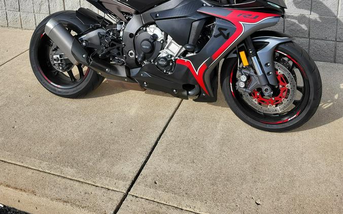 Used Yamaha YZF-R1 motorcycles for sale - MotoHunt