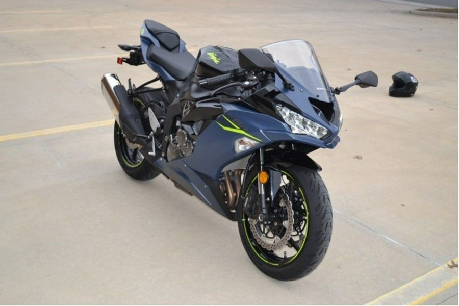 2022 Kawasaki Ninja® ZX™-6R Metallic Matte Twilight Blue/Metallic ...