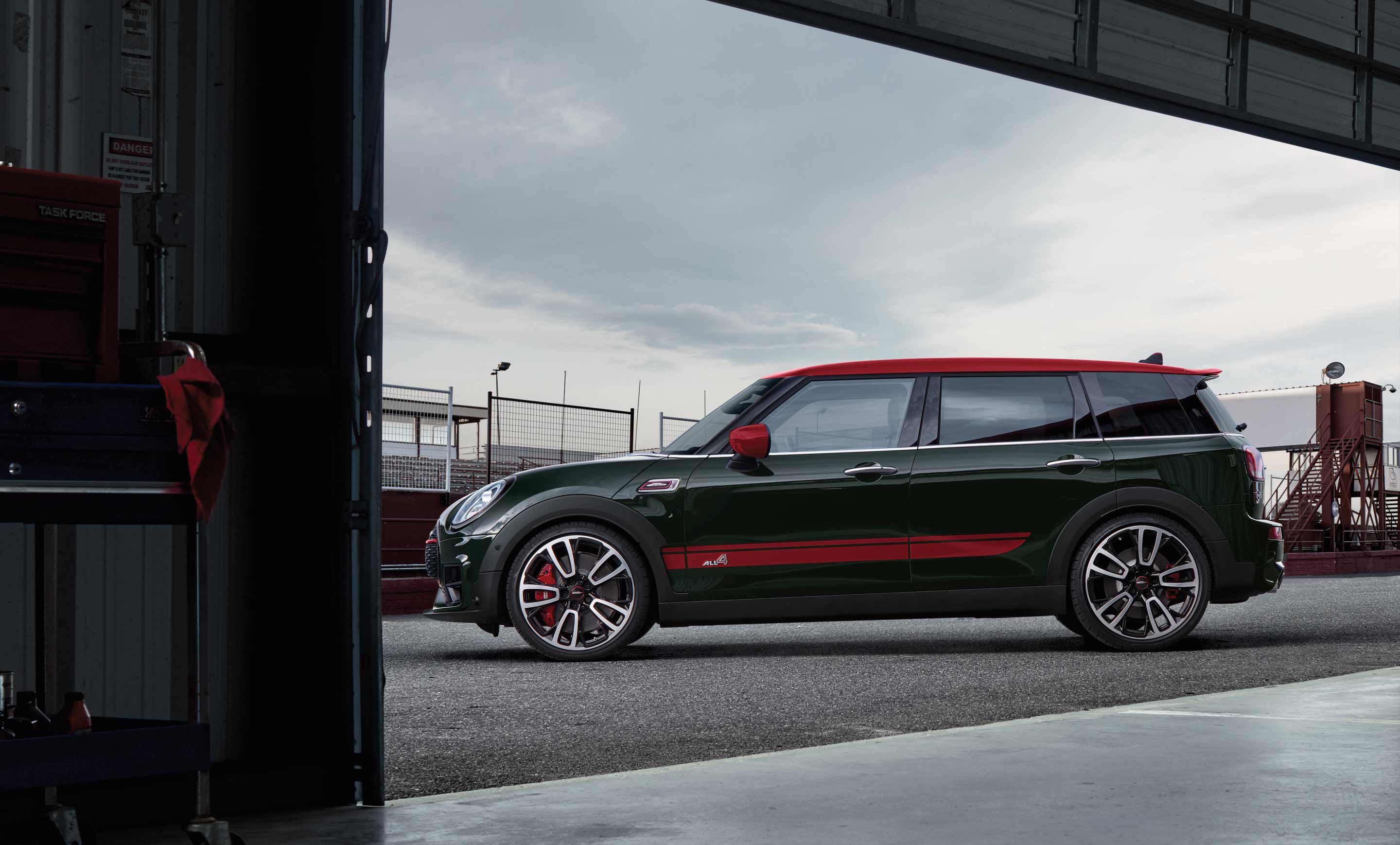 MINI John Cooper Works | MINI AU