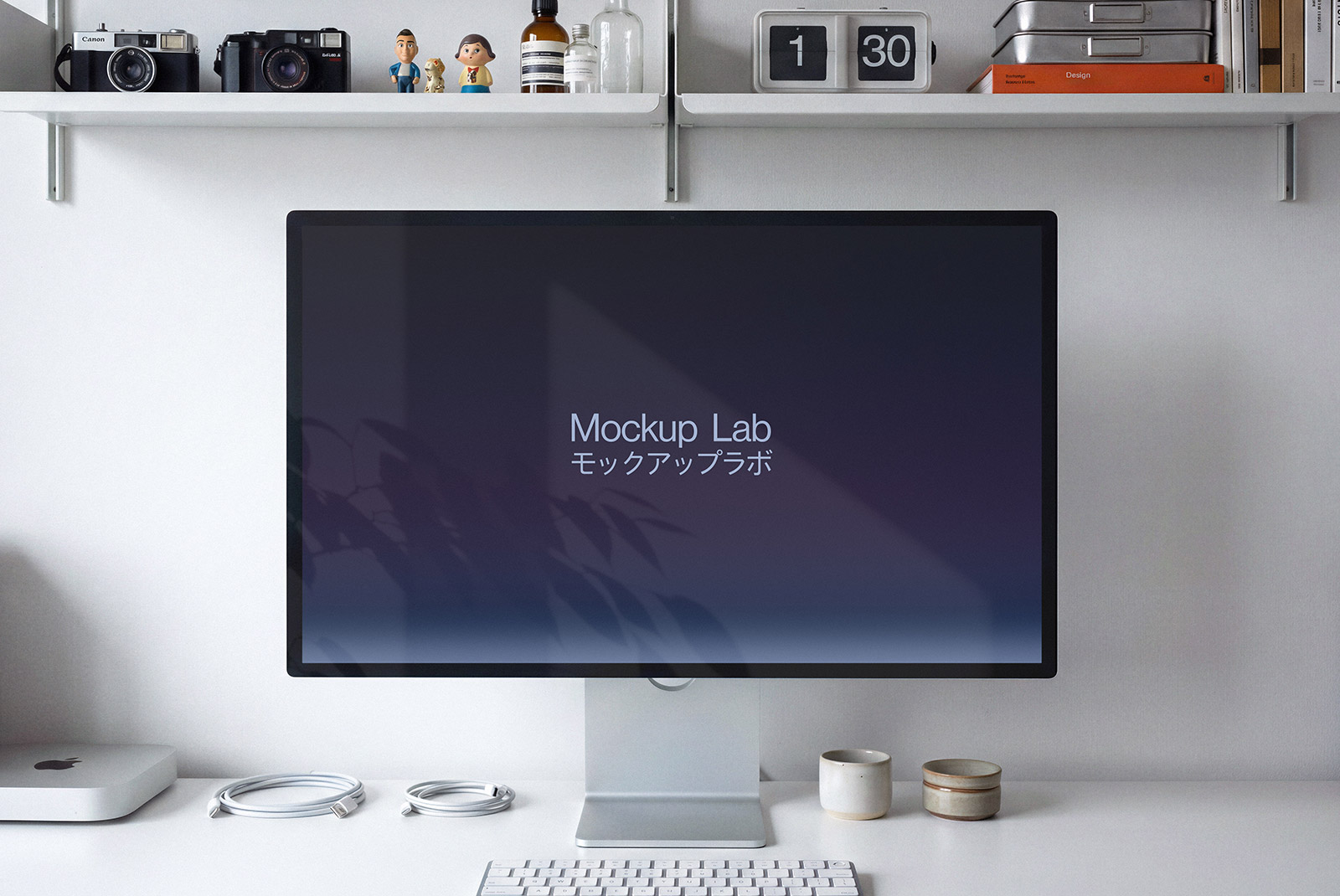 Display 02ML Mockup • High-quality Photoshop design mockups for graphic ...