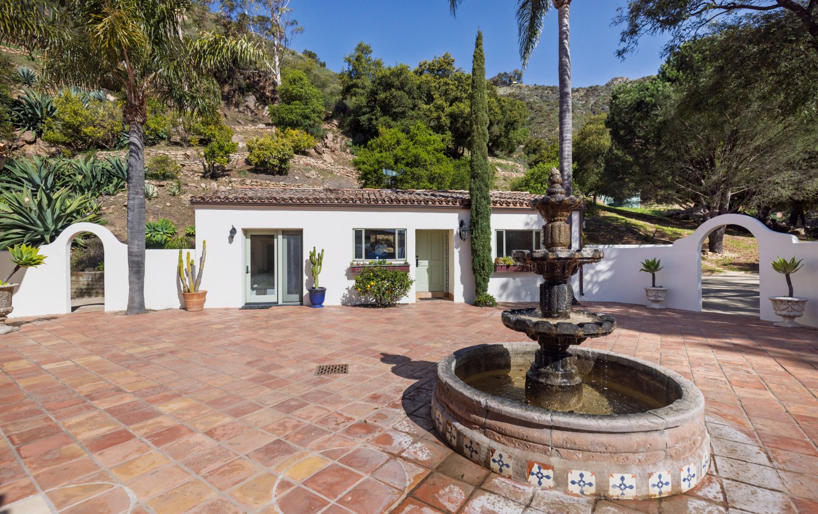 Mountain and Ocean View Montecito Hills Estate - Listing Agent Cristal ...