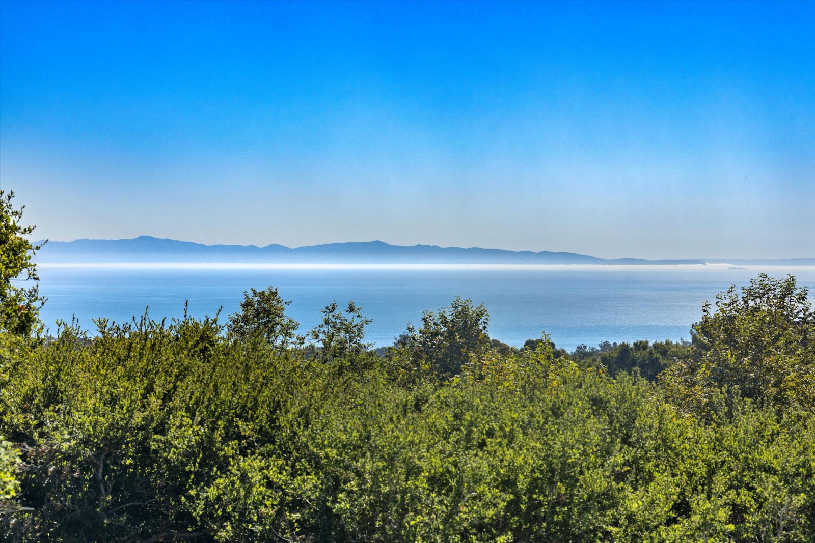 975-mariposa-ln-montecito-ca-93108