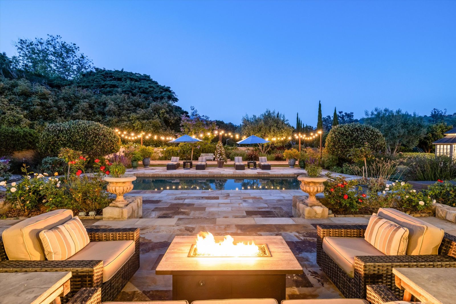 630 Stonehouse Ln, Montecito, CA 93108