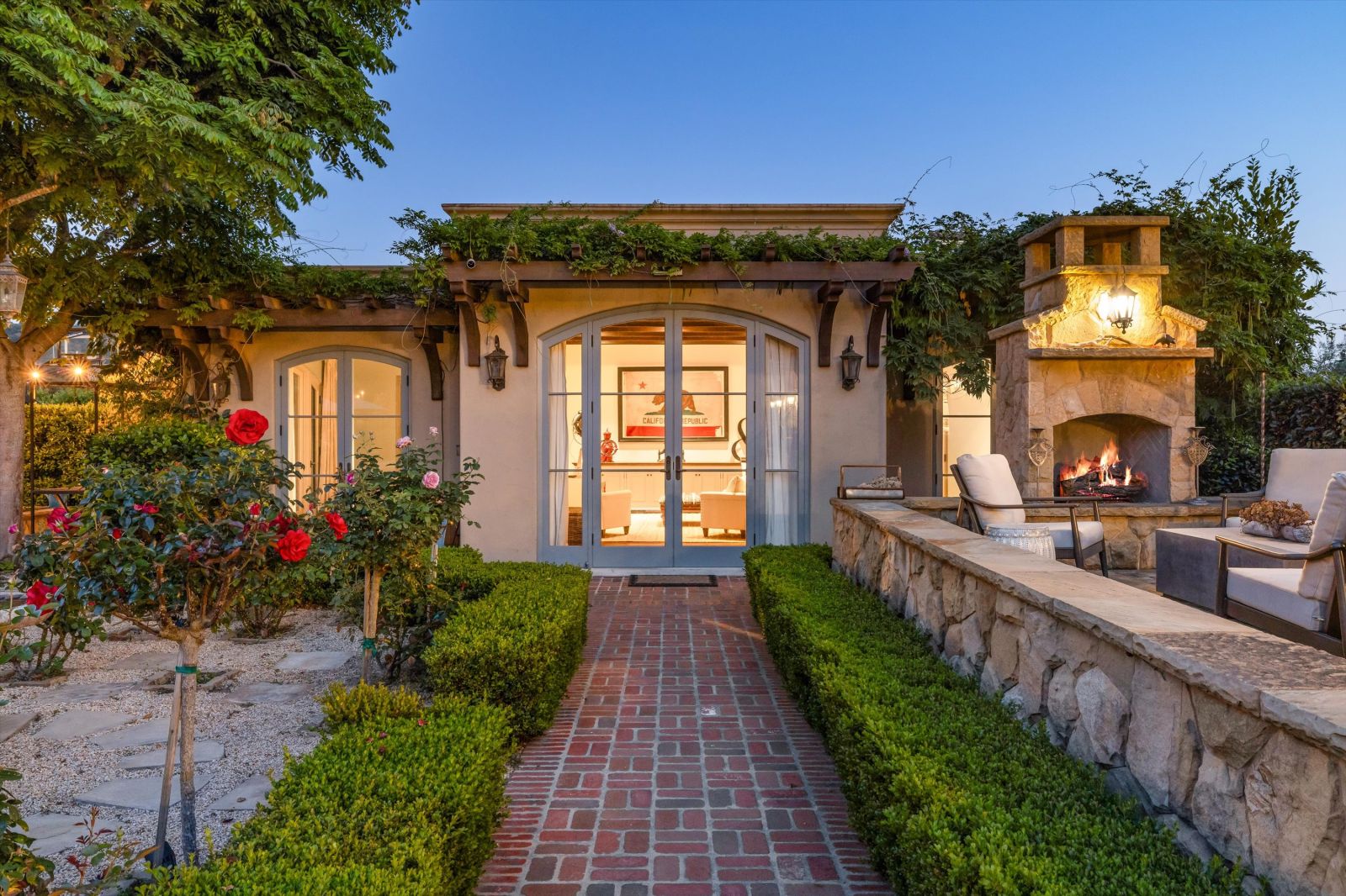 630 Stonehouse Ln, Montecito, CA 93108