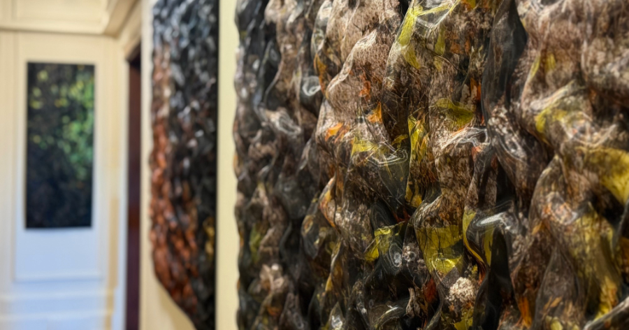 A Closer Look into Tim Harding's Stereoscopic Textiles | MPLSART.COM