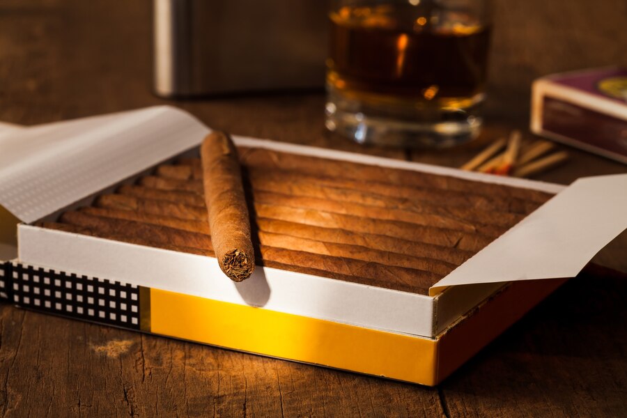 The Holiday Flavors of Premium Cigars