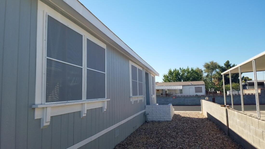 The Ultimate Guide to Custom Window Shades for Single-Story Homes