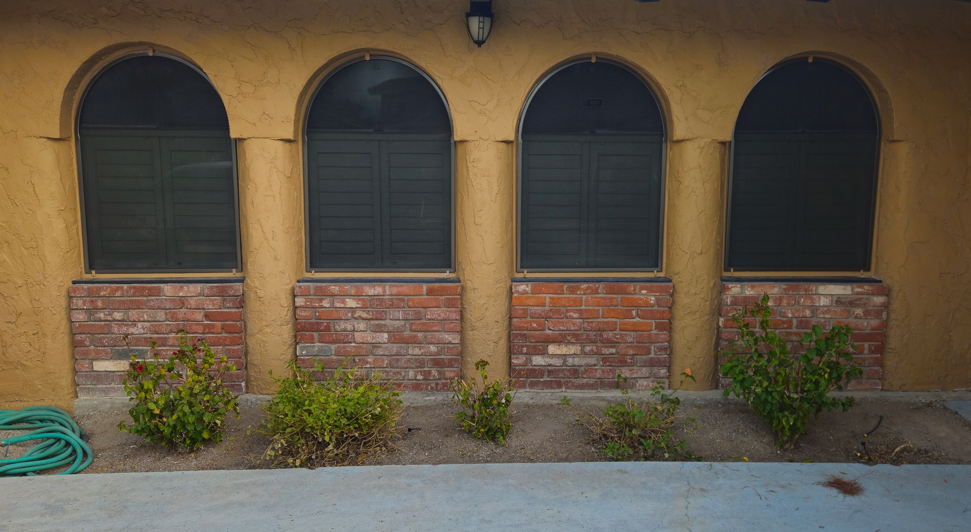 Best Window Treatments for Hot Climates | Eclipse Solar Screens