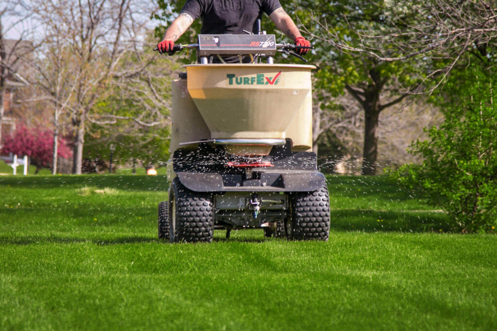 The Ultimate Guide to a Lawn Fertilizer Program